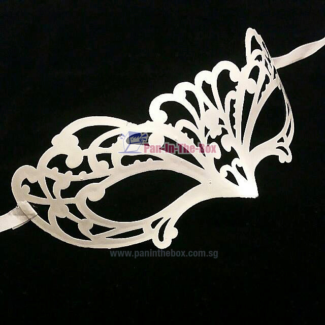 White Masquerade Mask – Pan-In-The-Box Singapore